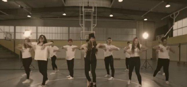 Ana Mena - Cadena Dial